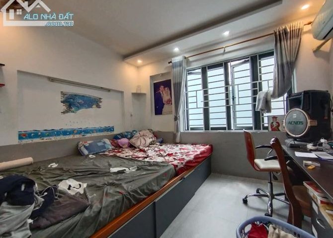 HXXH Lạc Long Quân,TB 4.5x11 3lầu 4PN 4.75Tỷ TL