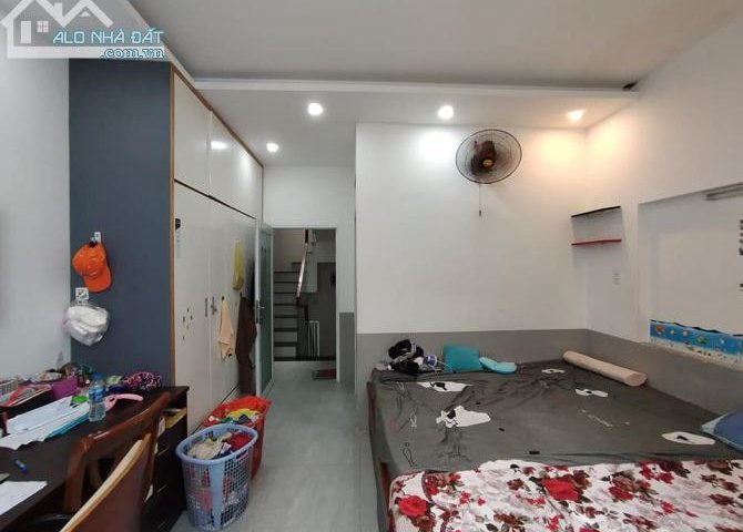 HXXH Lạc Long Quân,TB 4.5x11 3lầu 4PN 4.75Tỷ TL